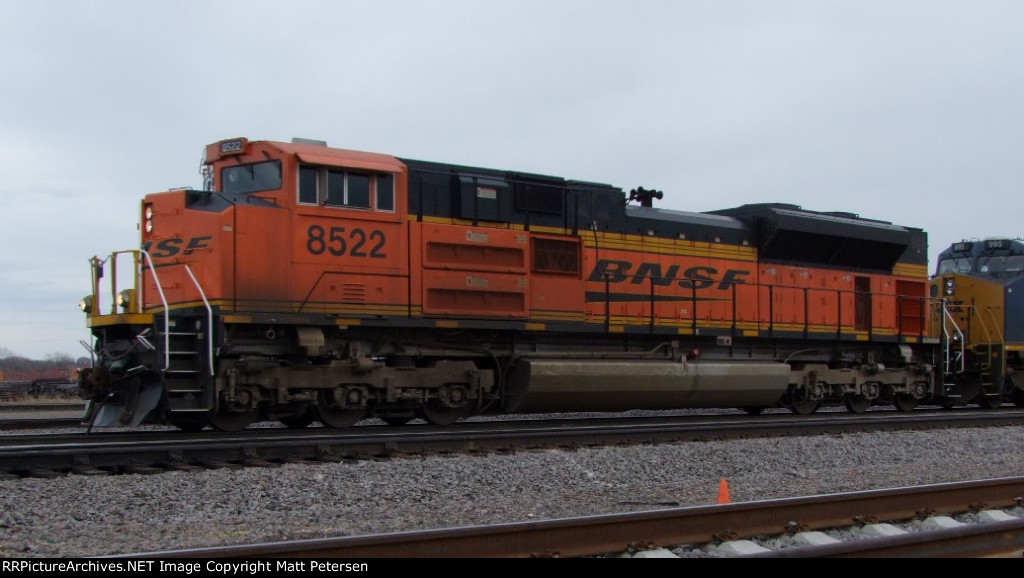 BNSF 8522